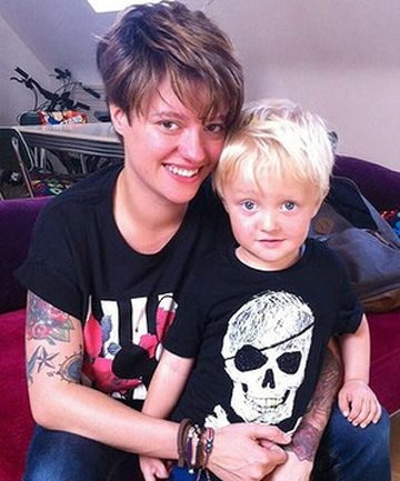 jack-monroe-with-son | வினவு